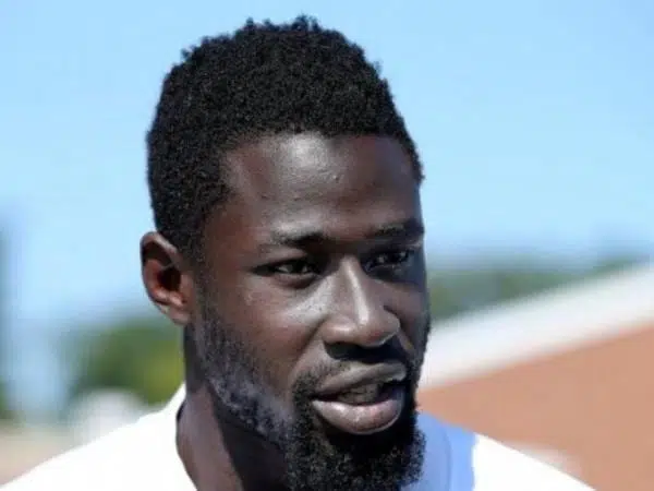 Indianapolis Colts Sign Kenyan Rugby Player Daniel Adongo