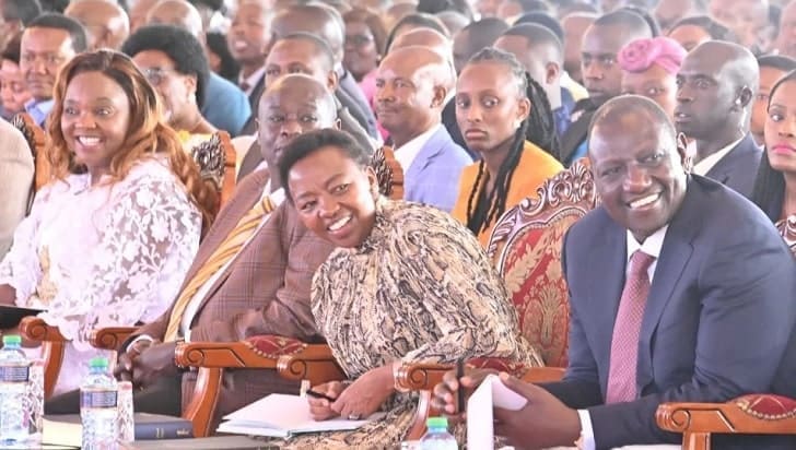 Ruto Jets back from US, Holds thanks-giving service in Statehouse