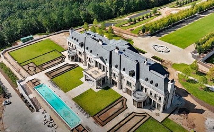 Inside Tyler Perry's $100 Million Mansion: A Peek into Luxury